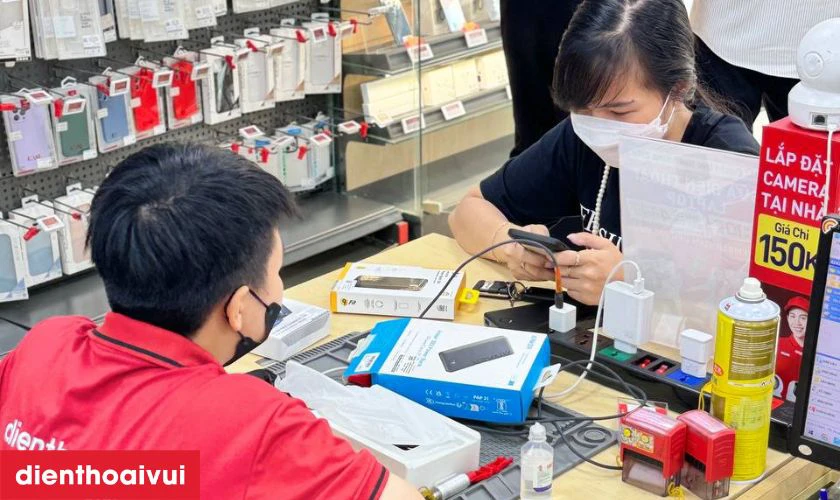 Thay main iPhone 11 Pro Max 64GB full chức năng
