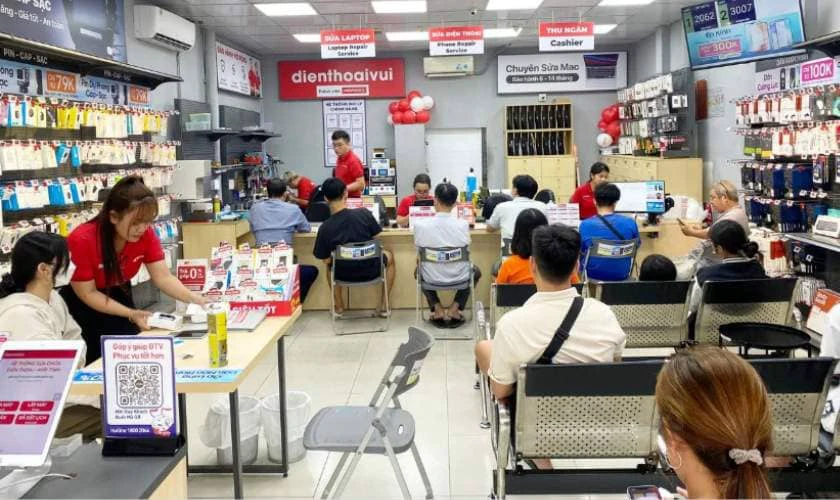 Thay pin Tecno quận 7 lấy ngay 6/2026